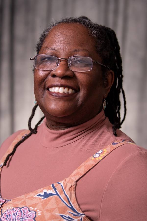 Meet Dr. Lesa Johnson | University of Illinois Springfield