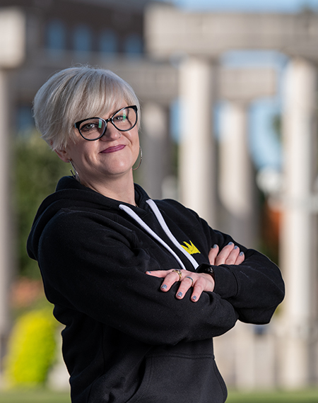 UIS Associate Professor Jennifer Martin honored with an award for ...