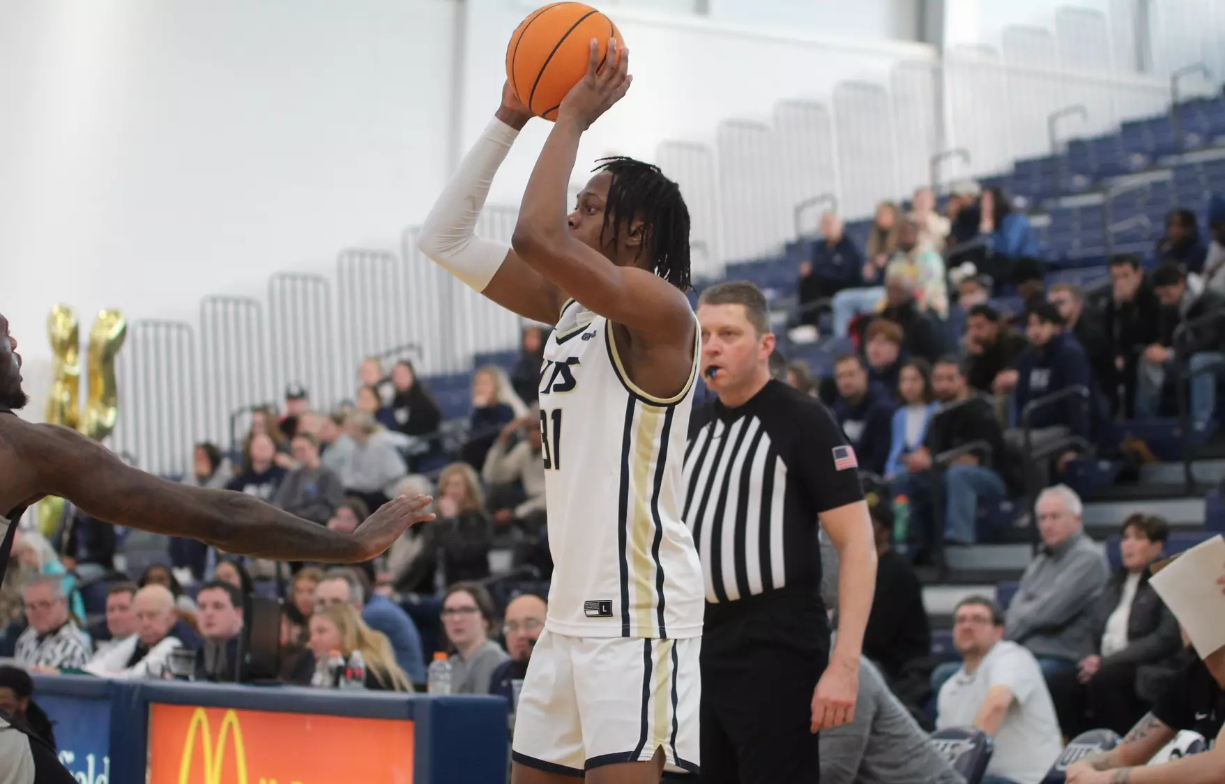 UIS Men’s Basketball Returns to TRAC to Host Truman State, Quincy ...