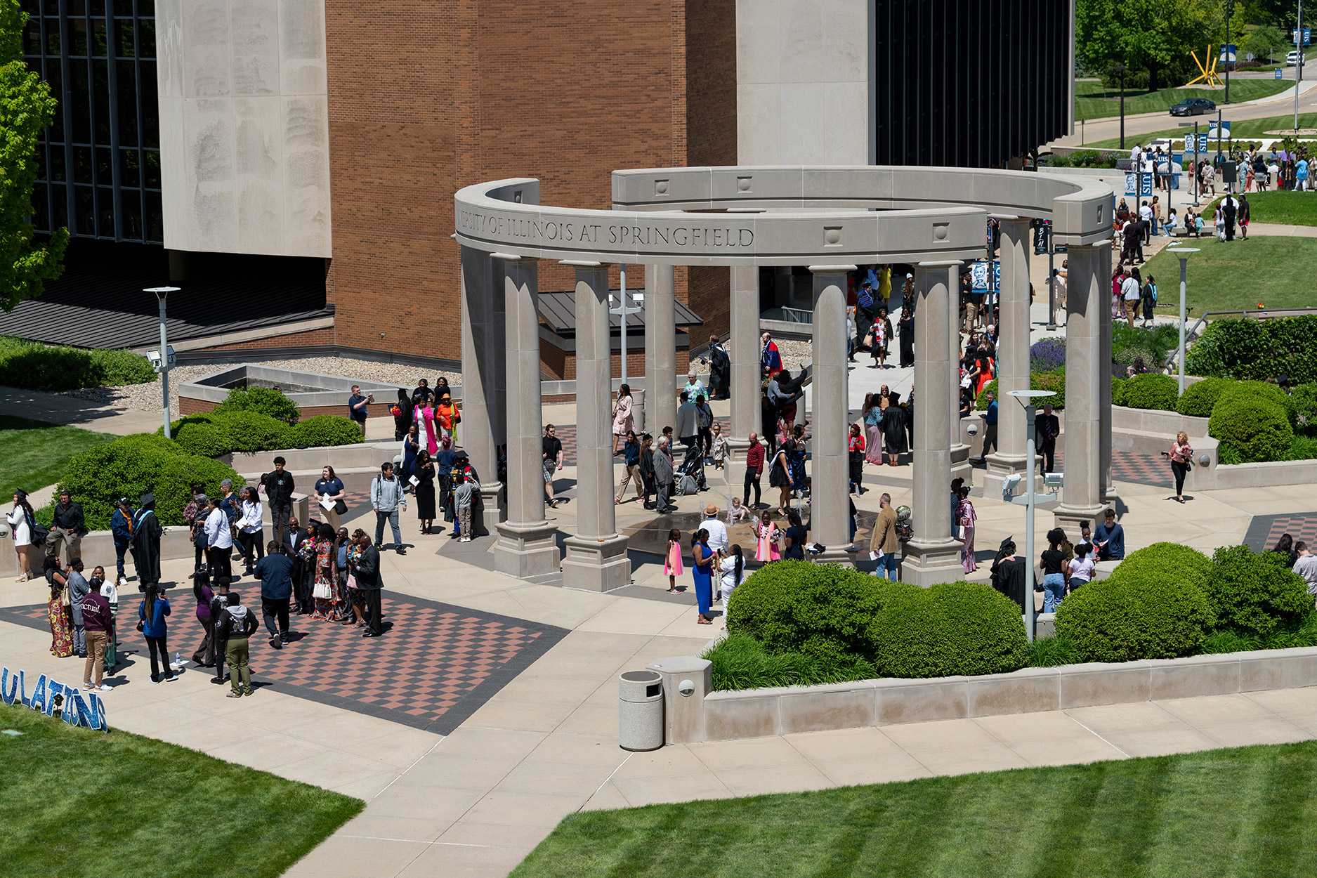 UIS Commencement 2024 | University of Illinois Springfield