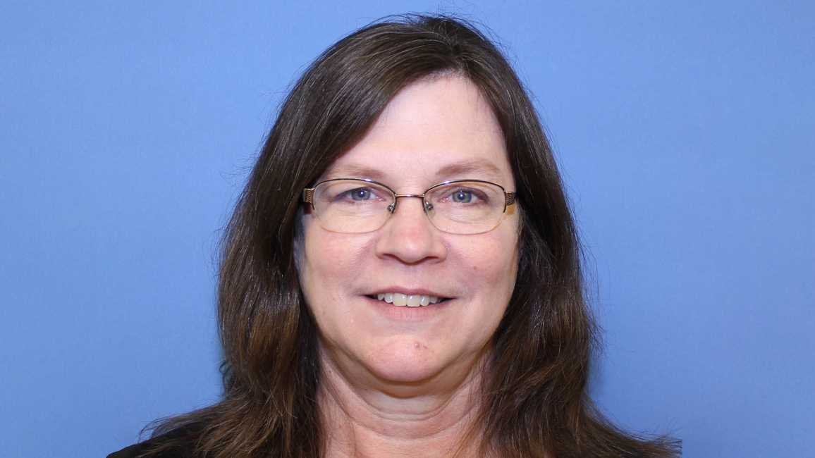 Lisa Bowen named the UIS Employee of the Month for November 2023 ...