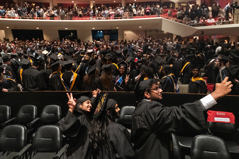 UIS Commencement 2024 | University of Illinois Springfield