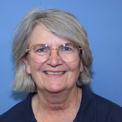 Laura Hecht | University of Illinois Springfield